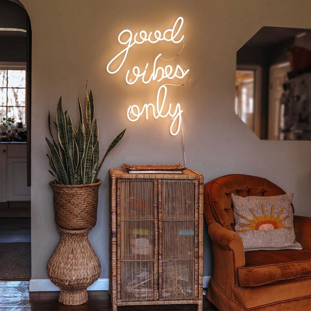 Custom Made Neon Signs, Good Vibes Only Neon Sign, LED Business Sign – AOOS